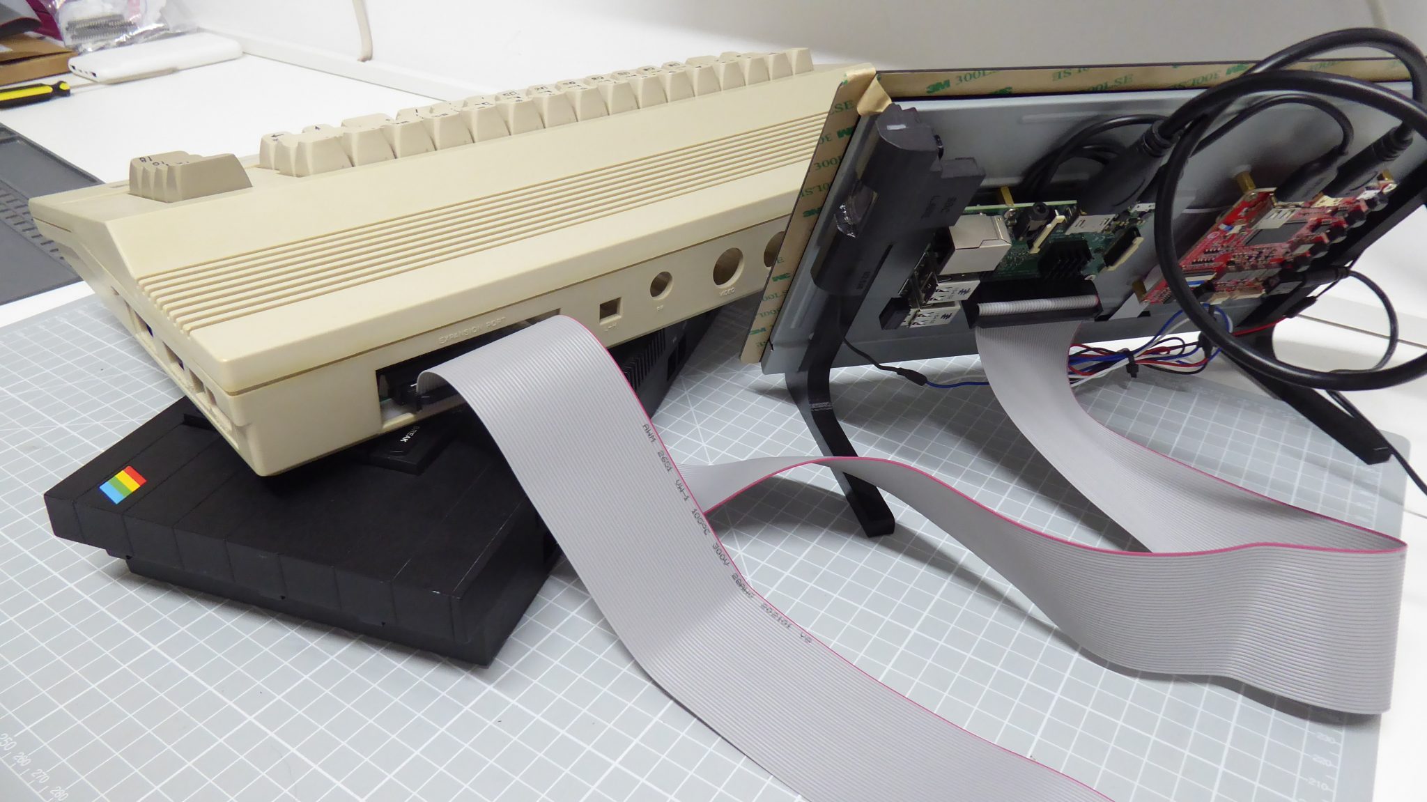 Make Your Own Replica ZX Spectrum – Bare Metal Emulation + Original ...