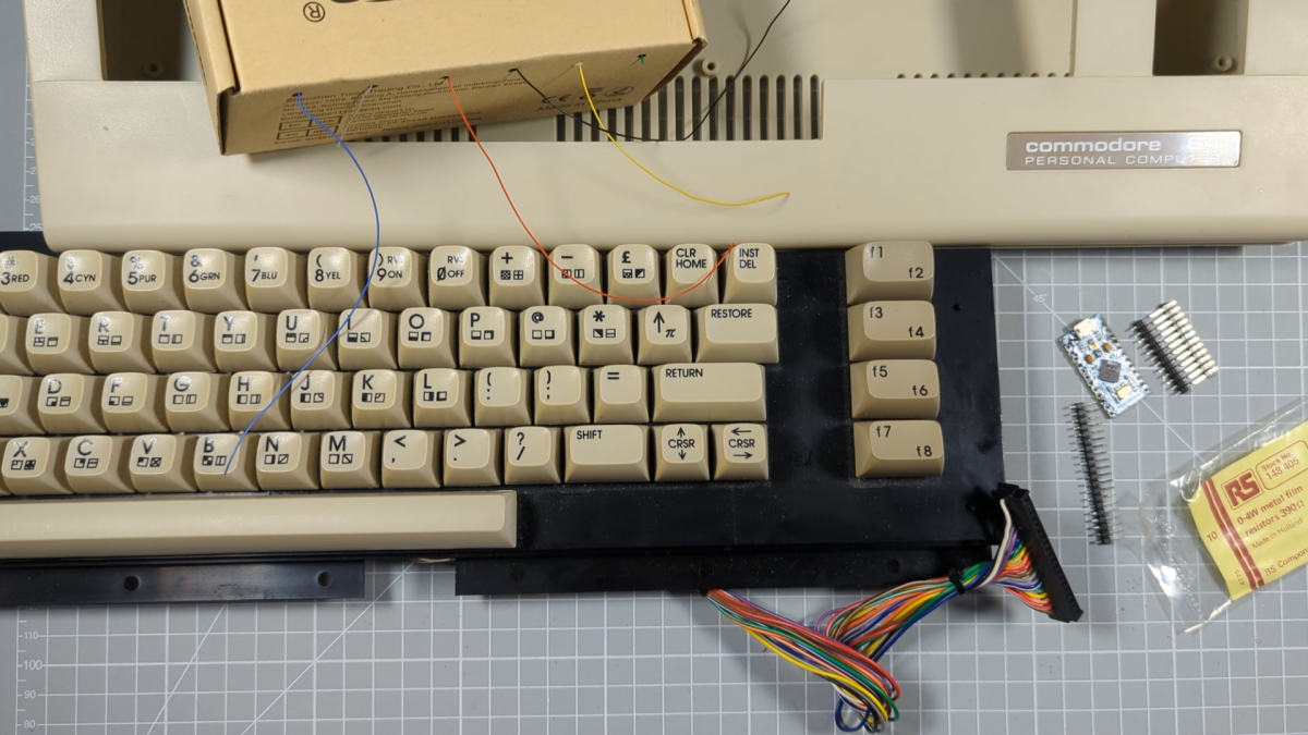 Use a Real Commodore 64 as a USB Keyboard for the VICE emulator – Bytes ...